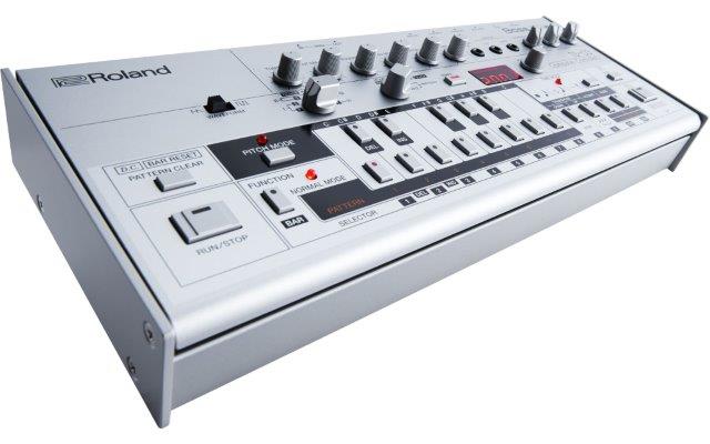 ROLAND TB-03 BASSLINE SYNTH — Music Man Australia